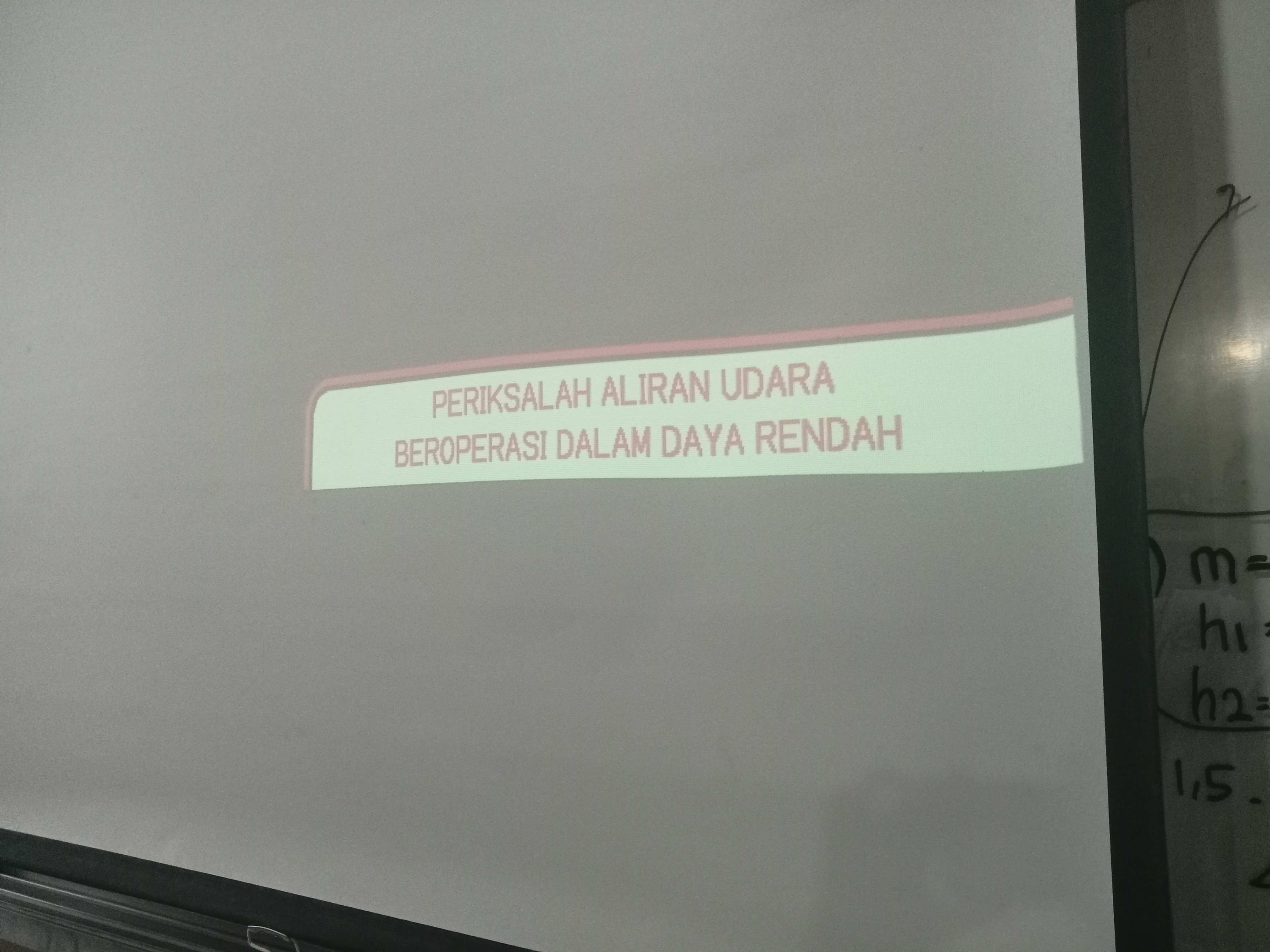 Detail Pengaduan - Proyektor sering mati setelah dinyatakan beberapa ...