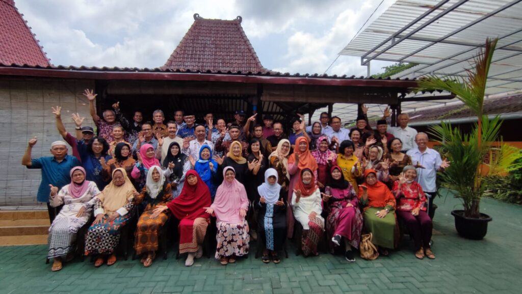 PERINGATAN LUSTRUM III: ULANG TAHUN KE-15 PADMABAGYA